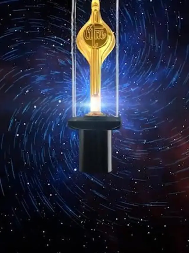 Rekor Baru Reza Rahadian, Menang Piala Citra Penulis Skenario Asli ...