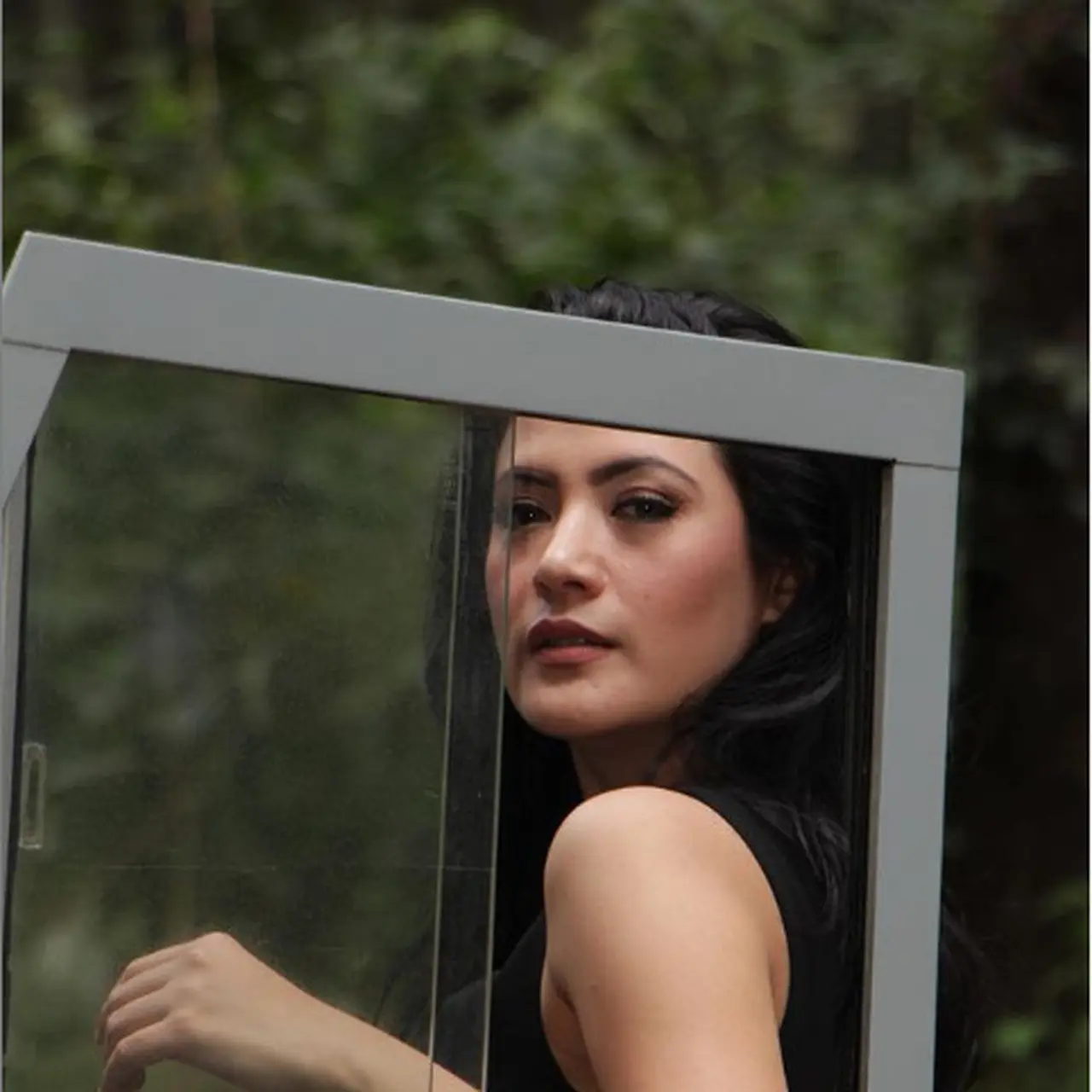 Berusia 37 Tahun, Ini 6 Potret Terbaru Artis Fera Feriska yang Awet ...