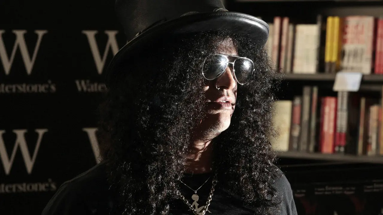 Slash Gitaris Guns N' Roses Tak Percaya Putranya Cash Kini Berusia 21 ...
