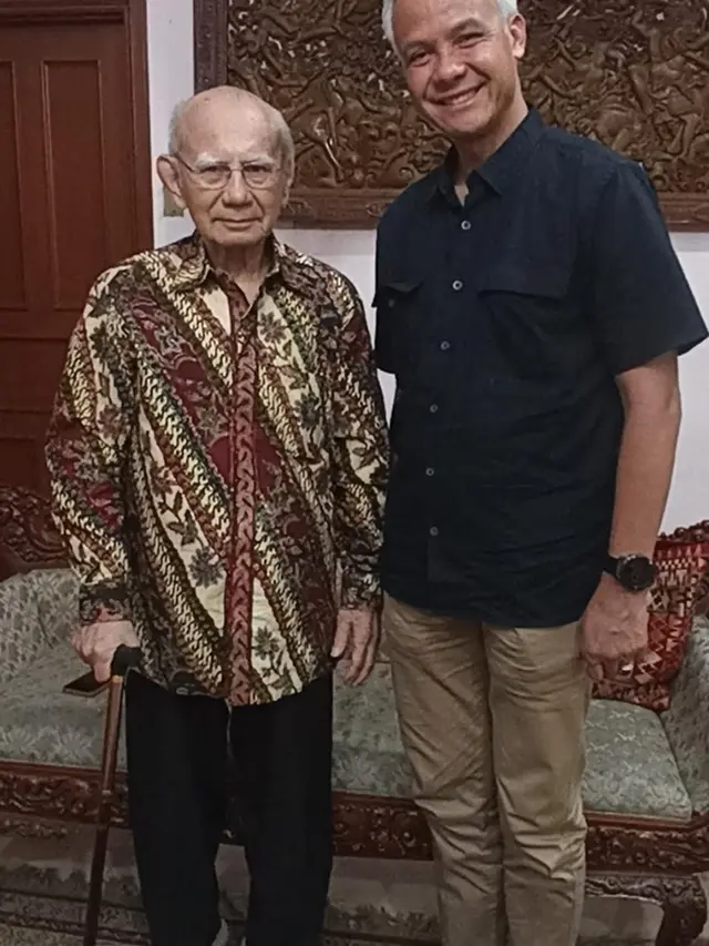 Ganjar Temui Emil Salim, Bahas Isu Lingkungan hingga Pendidikan - News ...