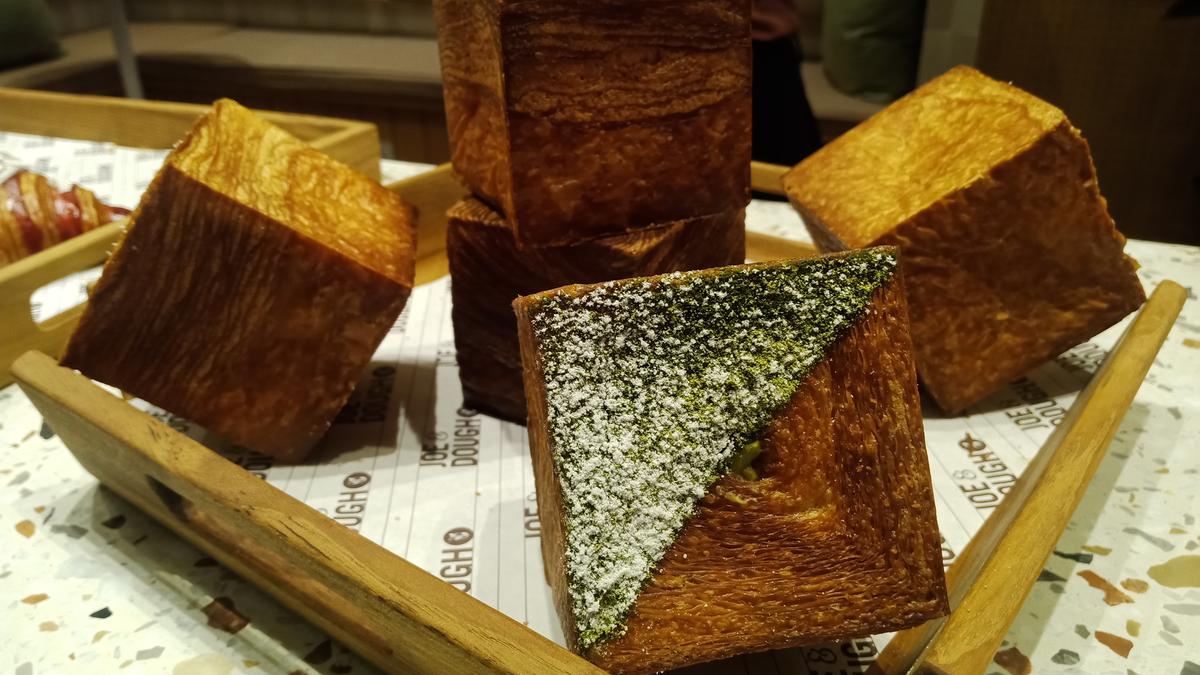 Kreasi The Cube Croissant Sebagai Pilihan Menu Berbuka Puasa