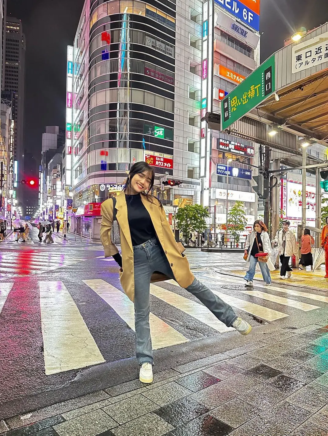 9 Potret Terbaru Fuji yang Dipuji Makin Cantik Sekarang, Flashback ...