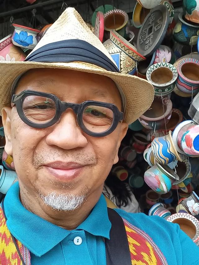 Penuh Prestasi sebagai Aktor hingga Pelukis, Ini Profil dan Jejak ...