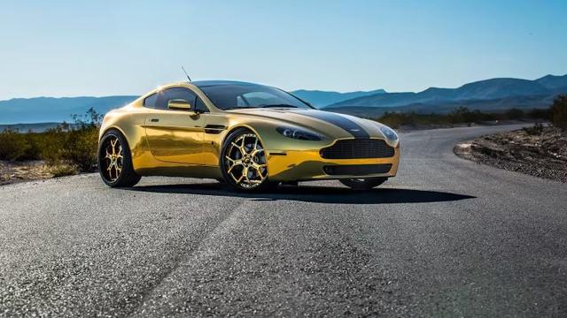 Kumpulan Potret Modifikasi Mobil Mewah Berlapis Emas Ini Dijamin ...