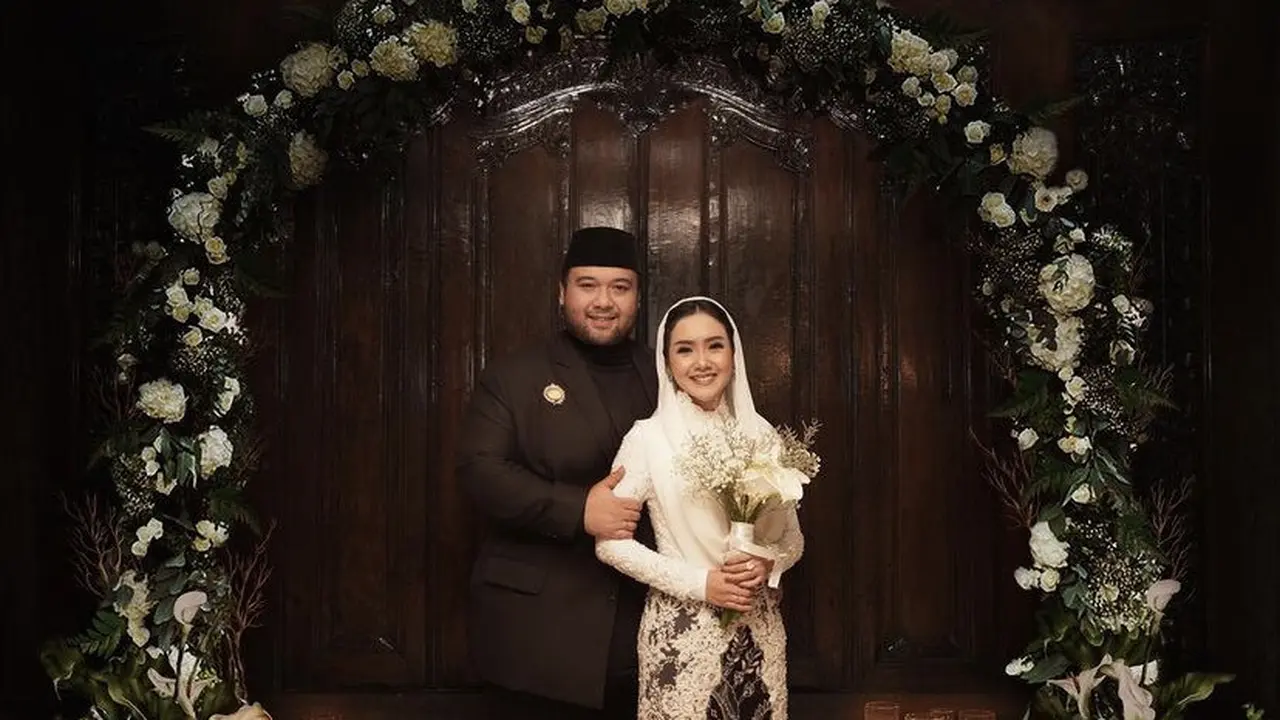 Satu Tahun Menikah, Ini 6 Momen Akad Nikah Cita Citata dan Didi Mahardika - Entertainment Fimela.com
