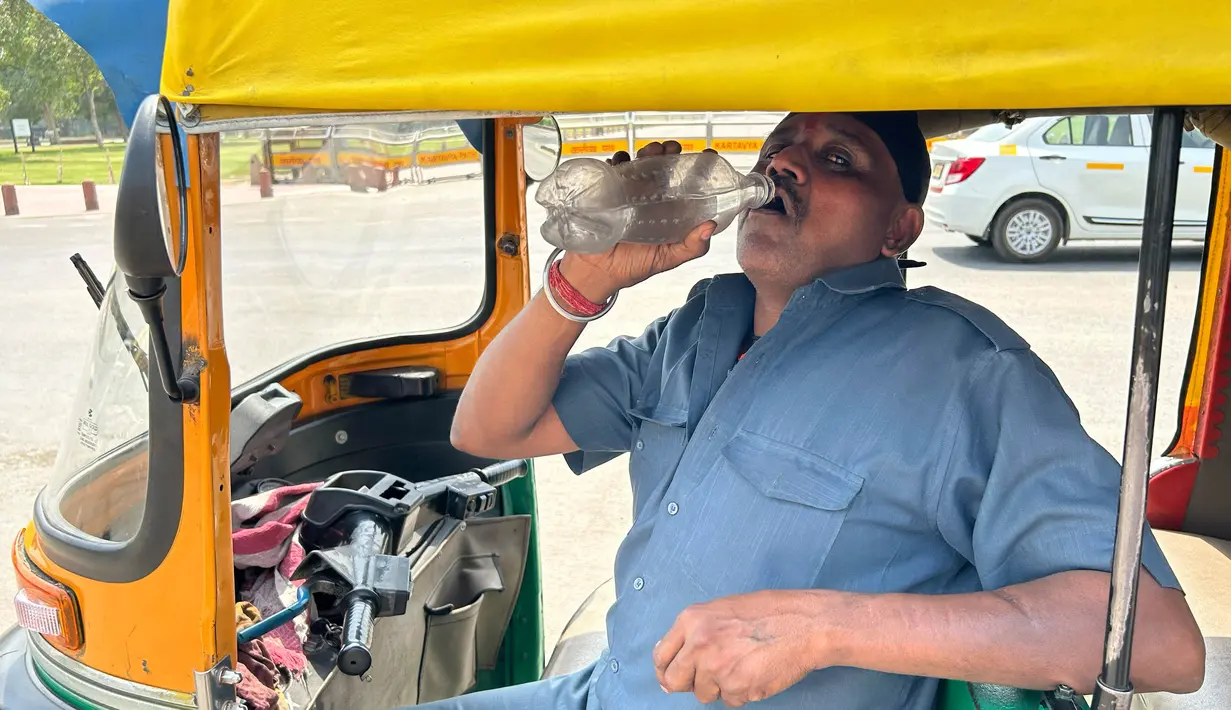 Cuaca Panas Ekstrem Landa Sebagian Wilayah India - Foto Liputan6.com