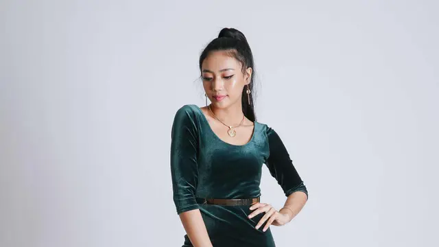 Pertama Nyanyikan Lagu Dangdut, Dilza Rasakan Ini - ShowBiz Liputan6.com