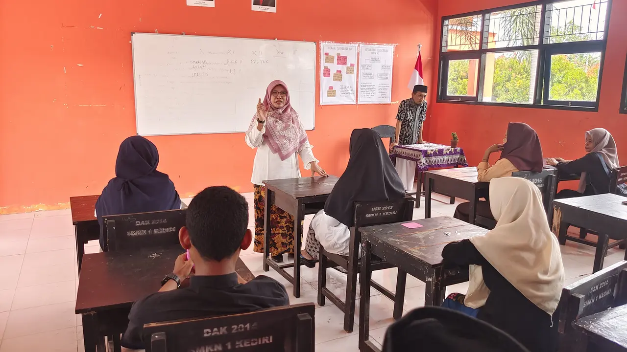 Cerita Manfaat Program Merdeka Belajar Kemendikbud Dirasakan Guru Penggerak - News Liputan6.com