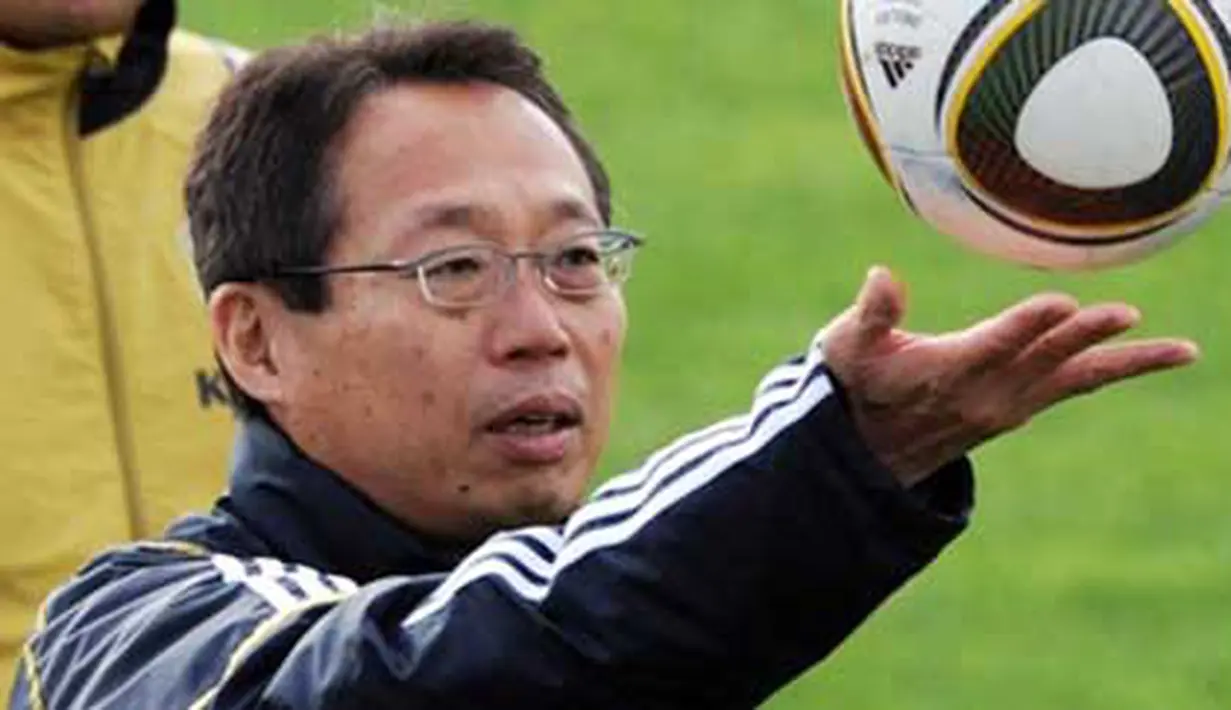 Takeshi Okada (© AFP 2010) - Foto Liputan6.com