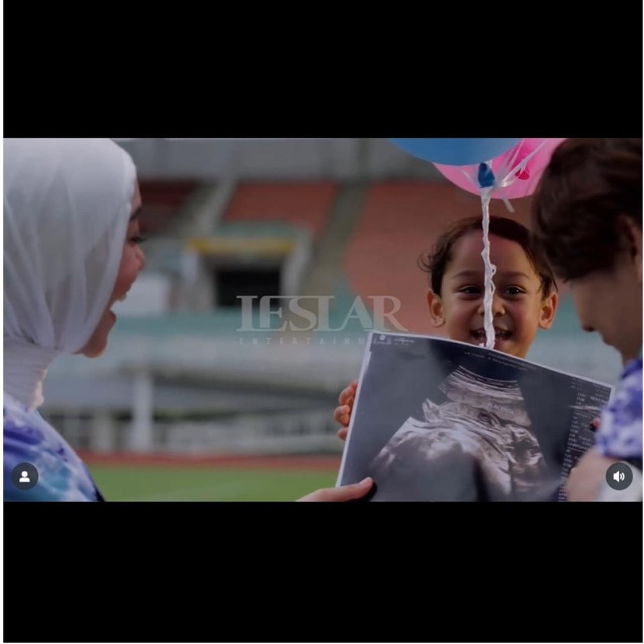 6 Momen Bahagia Lesti Kejora Umumkan Hamil Anak Ketiga, Unik di ...