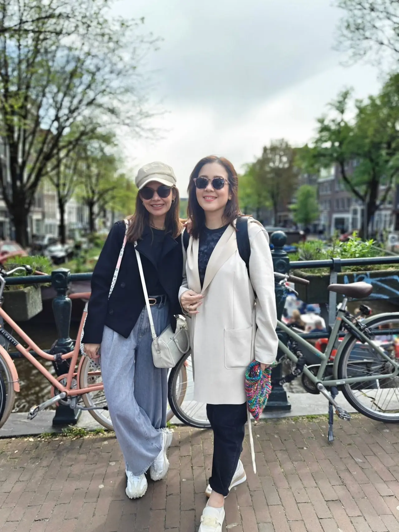 6 Potret Najwa Shihab Healing ke Italia dan Belanda Bareng Kania ...