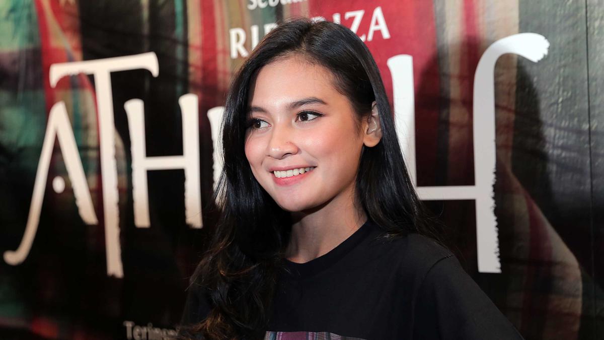 Pengalaman Terindah Indah Permatasari di Rudy Habibie & Athirah