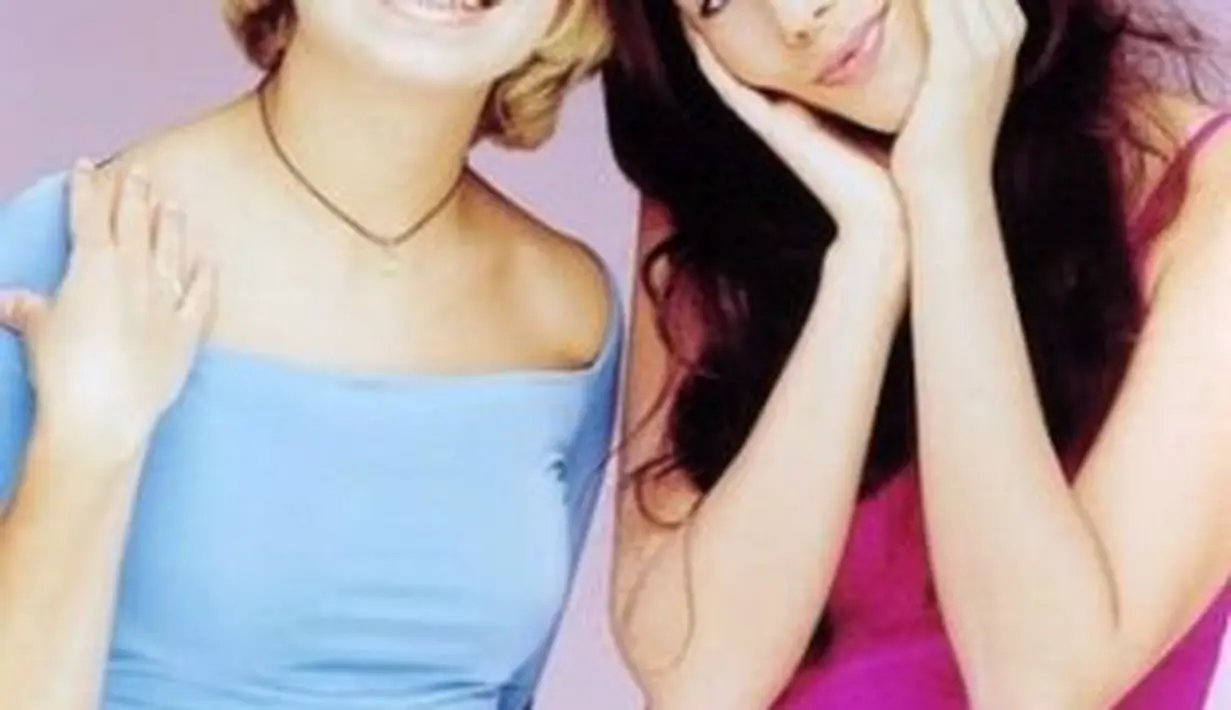 M2M: Duo Cantik Idola Remaja 90-an - Photo Fimela.com