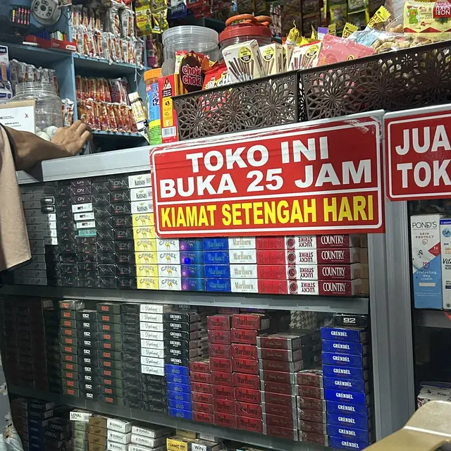 6 Potret Toko Buka 25 Jam Ini Kocak Banget, Melebihi Batas Waktu dalam ...