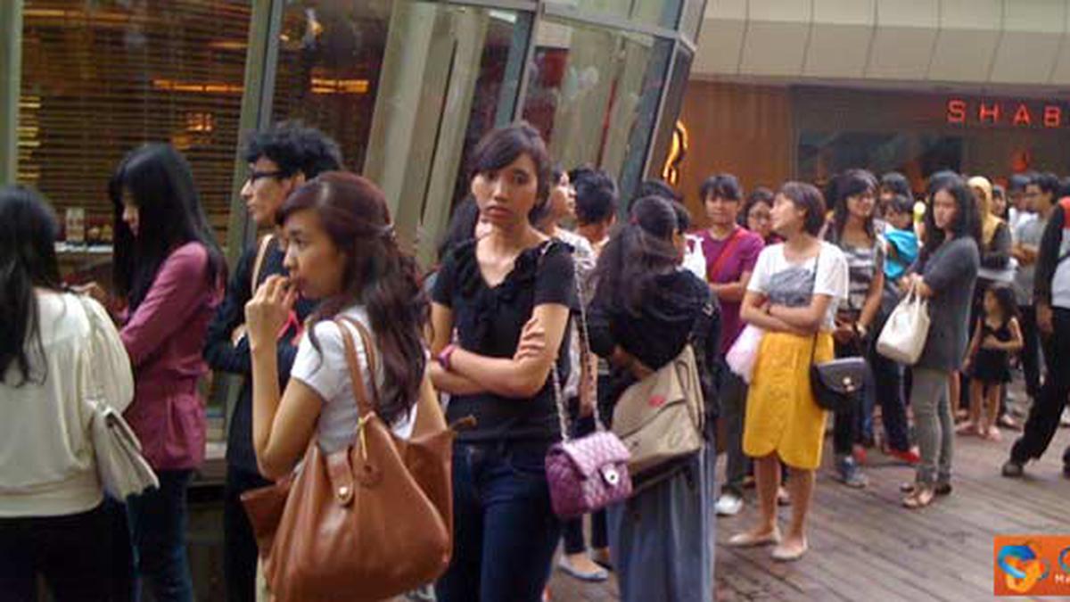 Serbu Antrian untuk Avril Lavigne Presale Ticket - Foto Liputan6.com