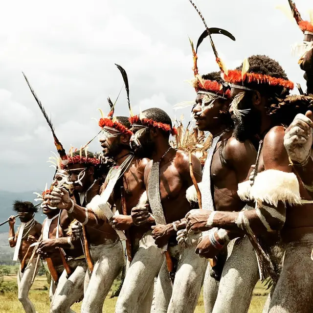 5 Senjata Tradisional Khas Papua dan Kegunaannya - Regional Liputan6.com