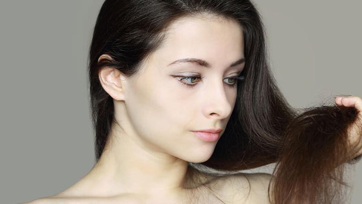 Tips Mengatasi Rambut Rontok Karena Patah