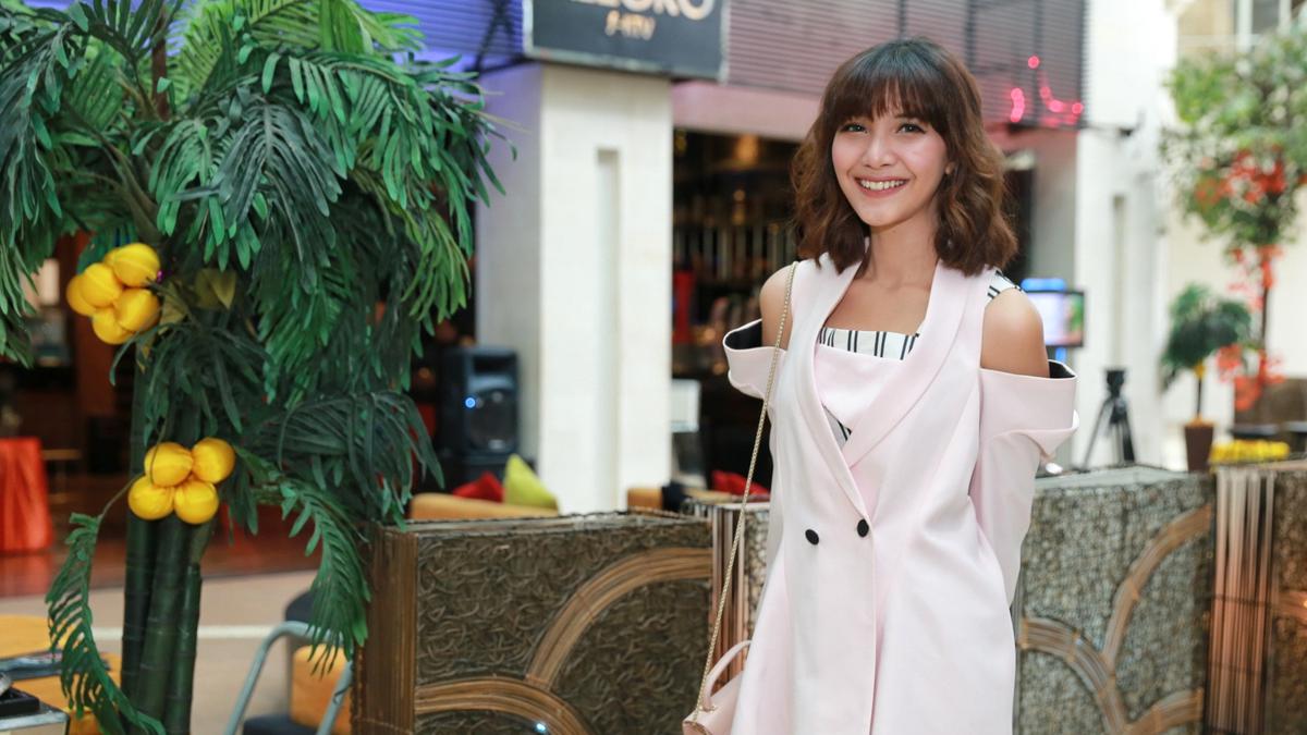 Dibintangi Sheila Dara Aisha dan Miller Khan, Film Eyang Putri Tawarkan ...