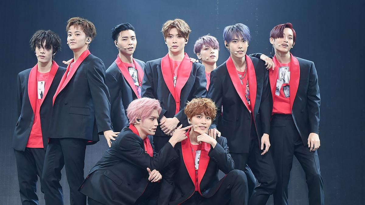 NCT 127 Tampil Menghipnotis Fans Jakarta - Entertainment Fimela.com
