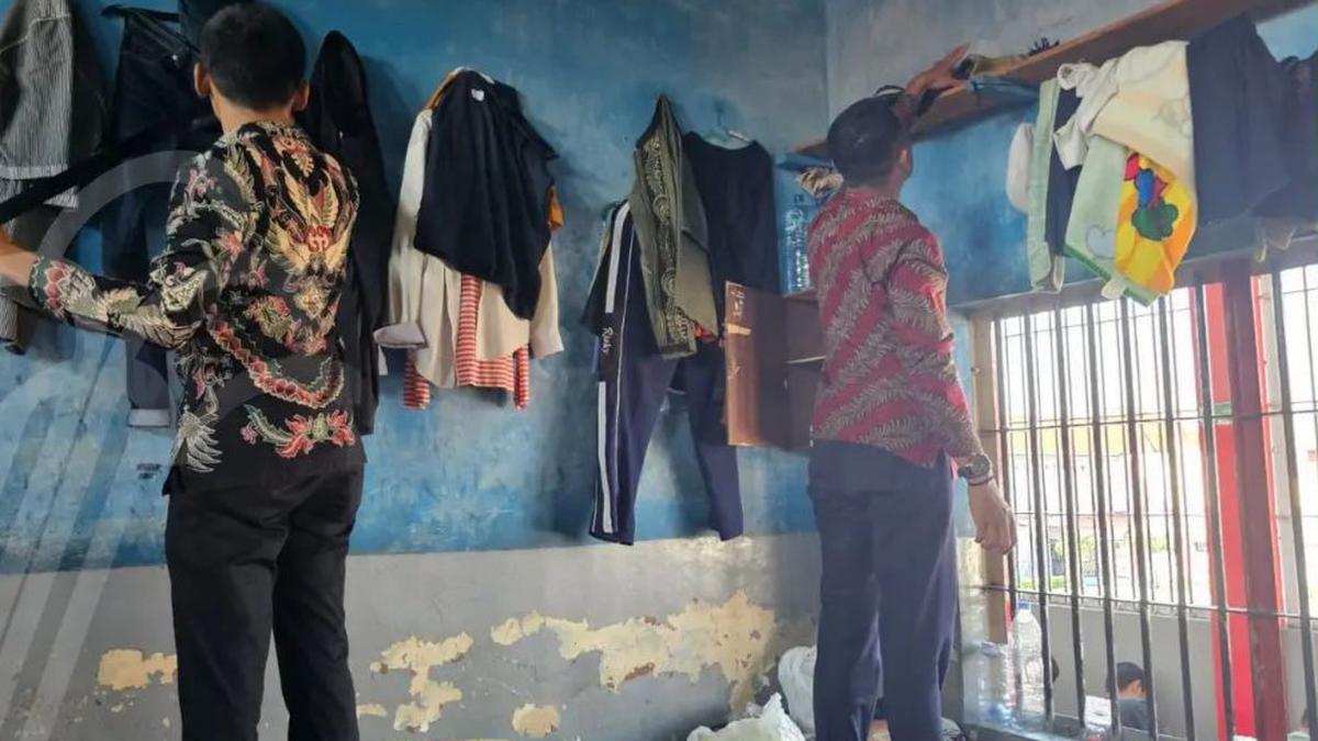 Antisipasi Over Kapasitas, Rutan Makassar Perketat Sidak Rutin ...