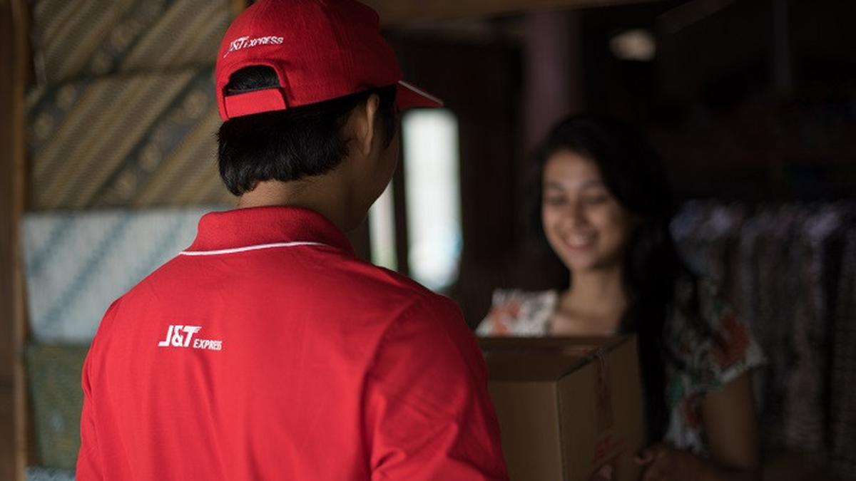 Rayakan Hari Jadi ke-7, J&T Express Berikan Gratis Ongkir 100% ke ...