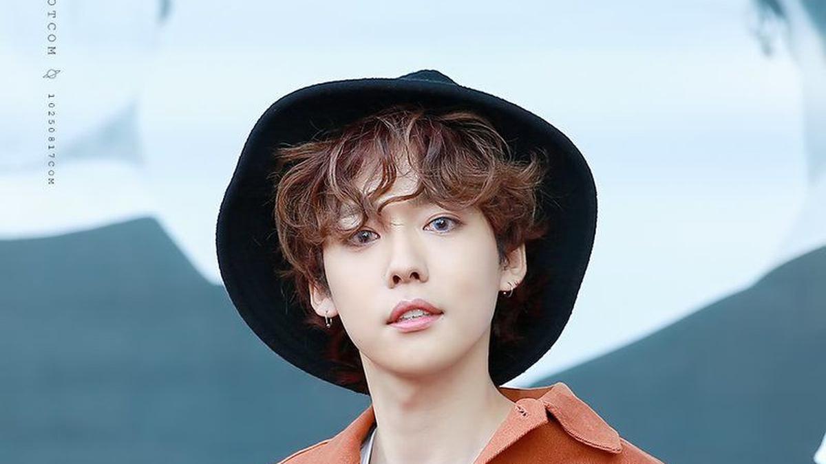 Lirik Lagu Jinwoo, Call Anytime - Entertainment Fimela.com