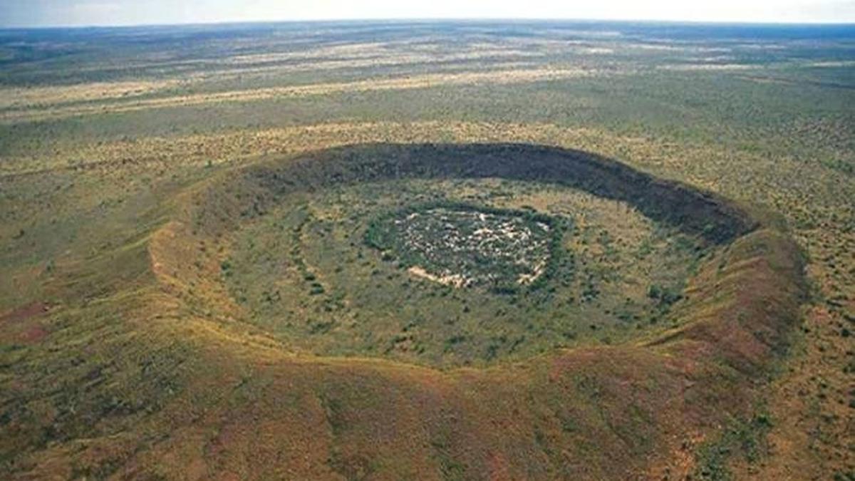 4 Kawah Besar Bekas Hantaman Meteor yang Ada di Bumi
