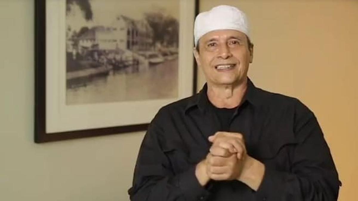 Artis Kawakan: Barry Prima, Si Jaka Sembung yang Masih Gagah di Usia ...