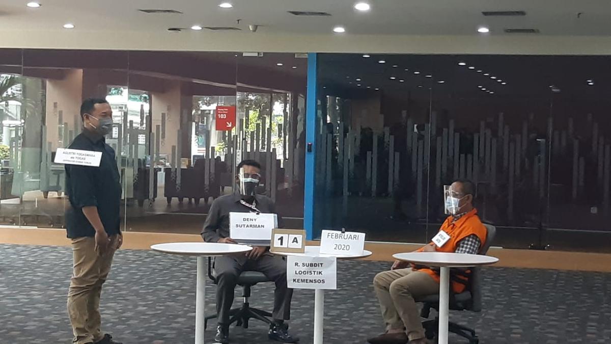 Rekonstruksi Kasus Suap Bansos Covid-19, Ada Penyidik Memerankan Indra ...