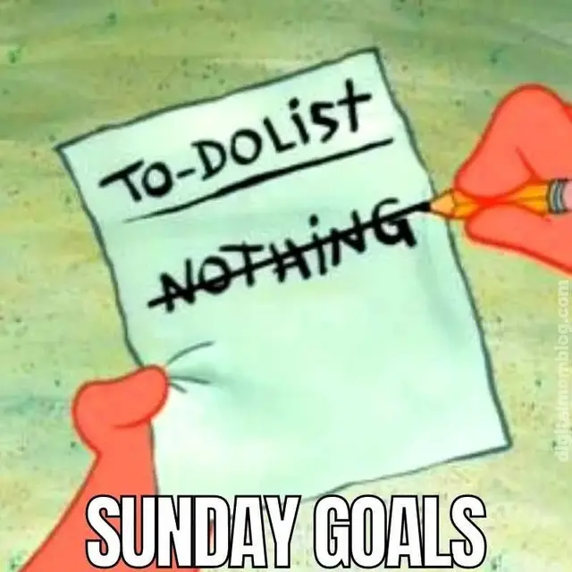 6 Meme Hari Minggu Ini Bikin Ketawa Kecut, Besok Udah Hari Senin - Hot ...