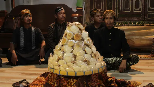 Tradisi Ruwahan, Kultur Masyarakat Jawa Menjelang Ramadan - Regional ...