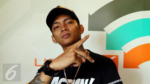 Young Lex, Mengenal Rapper Tanah Air yang Gemparkan Dunia Maya ...