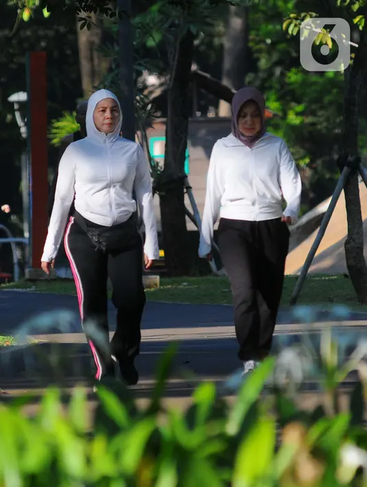 Tebet Eco Park Kini Jadi Spot Publik Baru untuk Warga Bermain dan ...