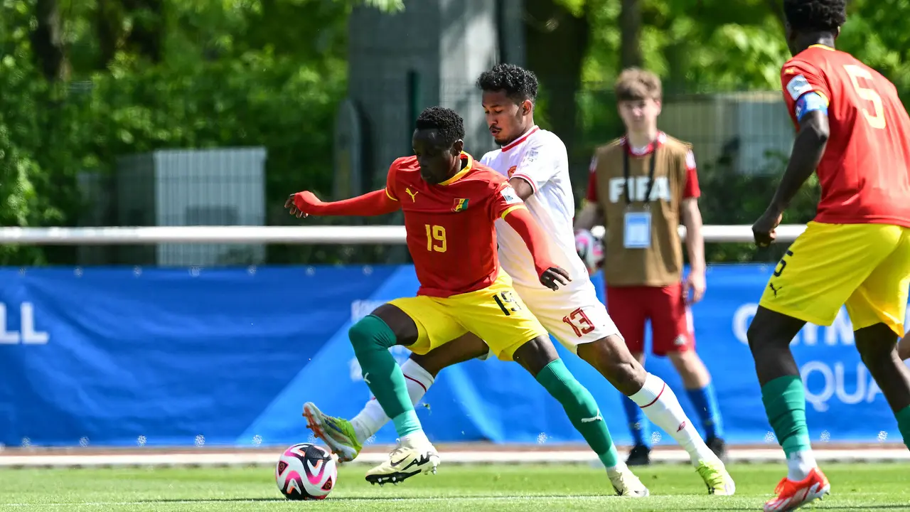 Bikin Malu Parah! Netizen Indonesia Serang Instagram Federasi Sepak ...