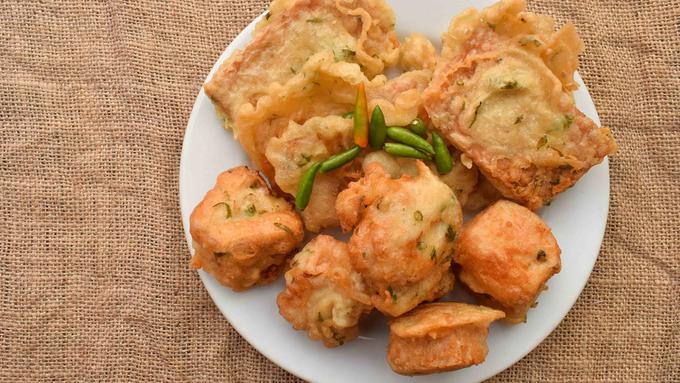 7 Resep Gorengan ala Kaki Lima yang Enak, Gurih dan Renyah - Food ...