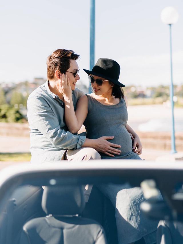 6 Pesona Venny Chandra Istri Edric Tjandra Saat Pamer Baby Bump - Hot ...