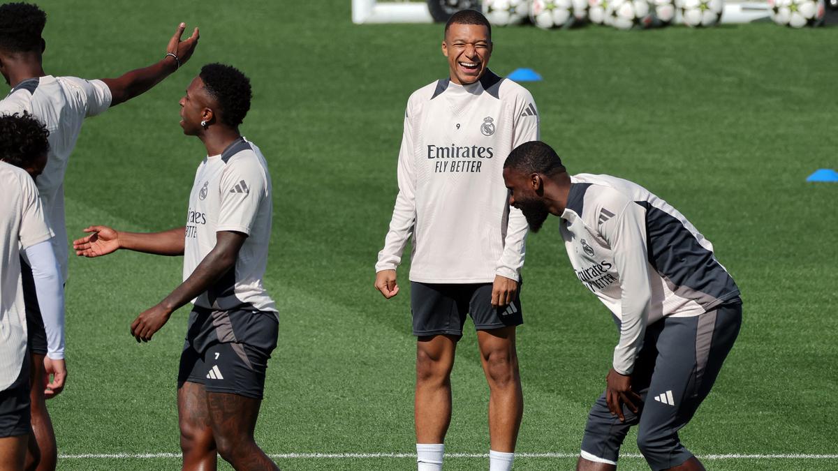 Foto: Potret Kebersamaan Kylian Mbappe bersama Rekan Brasil-nya di Real ...