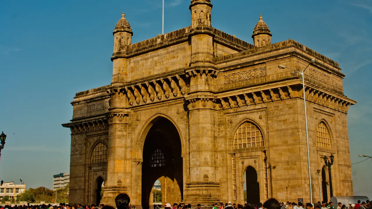 9 Tempat Wisata di Mumbai India yang Ikonik, Unik, dan Alam Banget ...