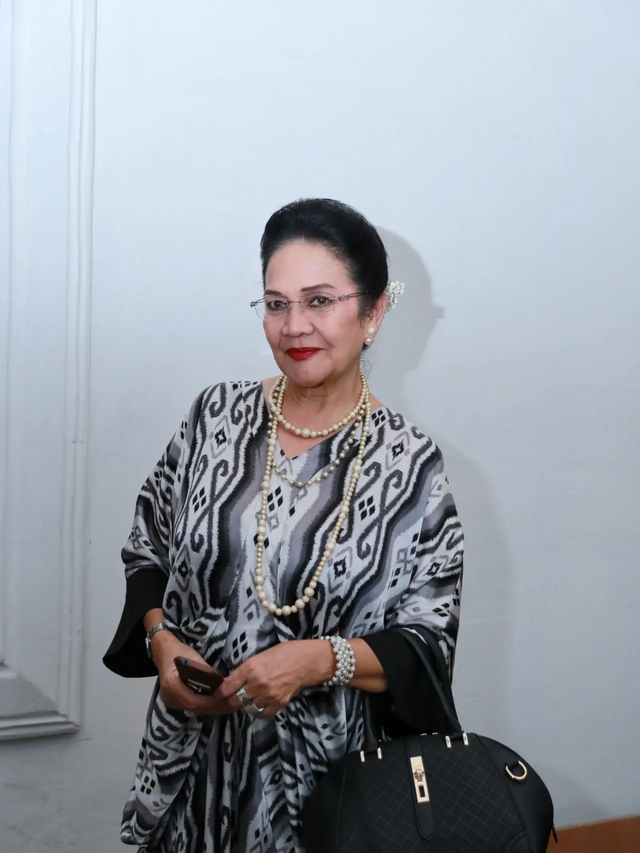 Rina Hasyim Ceritakan Pertemuan Pertama dan Terakhirnya dengan Rima Melati - ShowBiz Liputan6.com