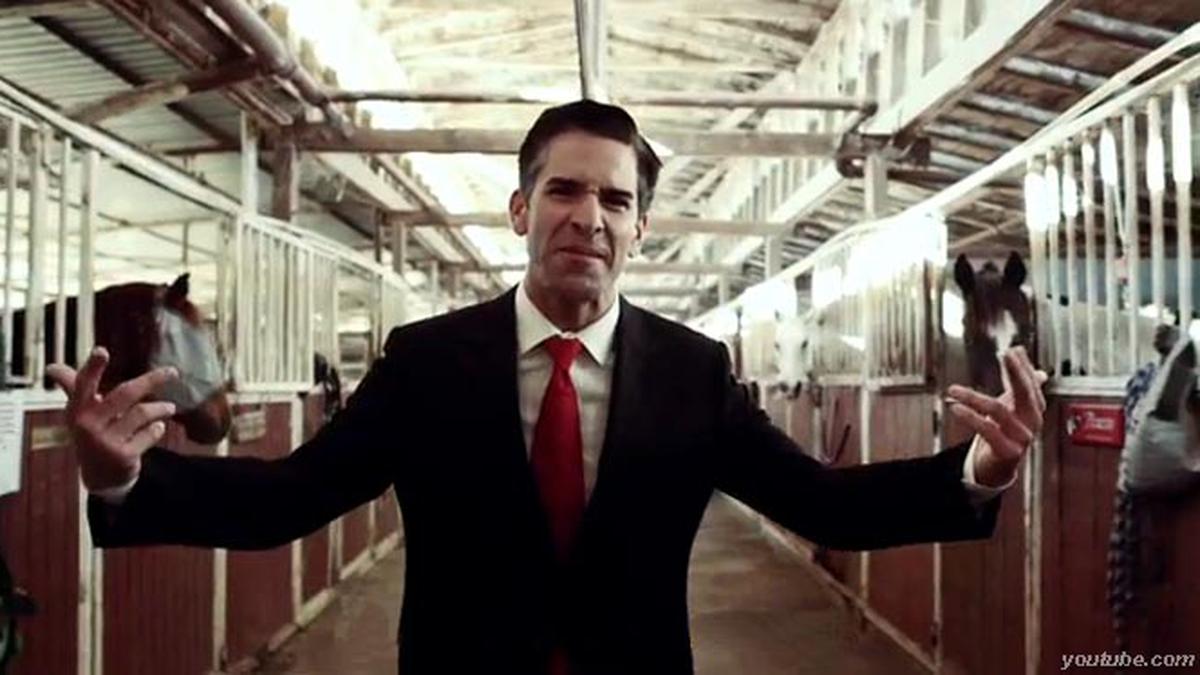 Mitt Romney Style, Lucu! - ShowBiz Liputan6.com