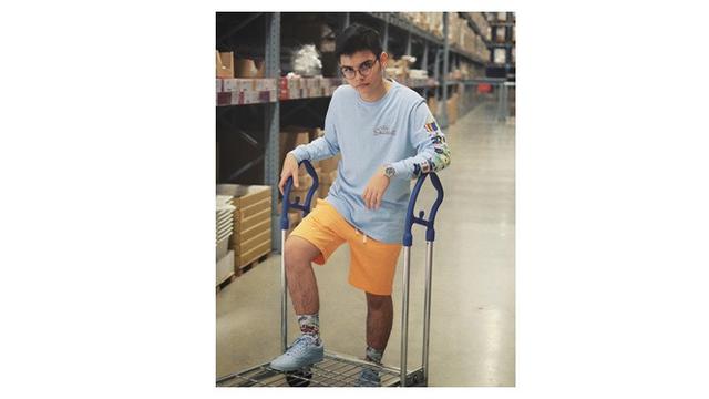 7 Potret Sean Ivan De Beule, Adik Irish Bella yang Bertindak Jadi Wali ...