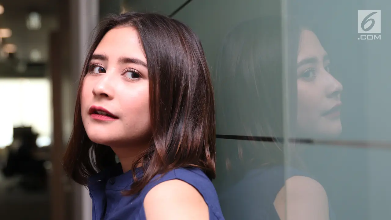 Prilly Latuconsina Ungkap Rahasia di Balik Poster Film Danur 2: Maddah ...