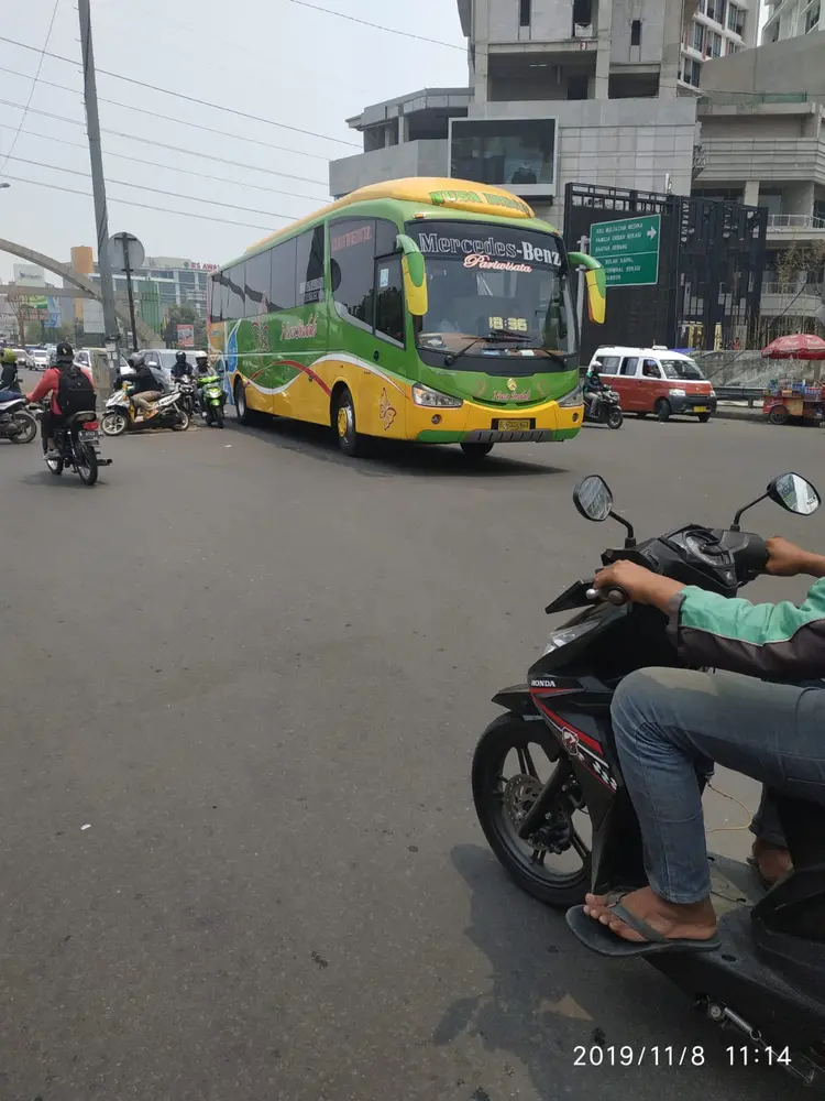 16 Potret Bus Keluaran Karoseri New Armada, Tampil Beda di Antara Rival ...