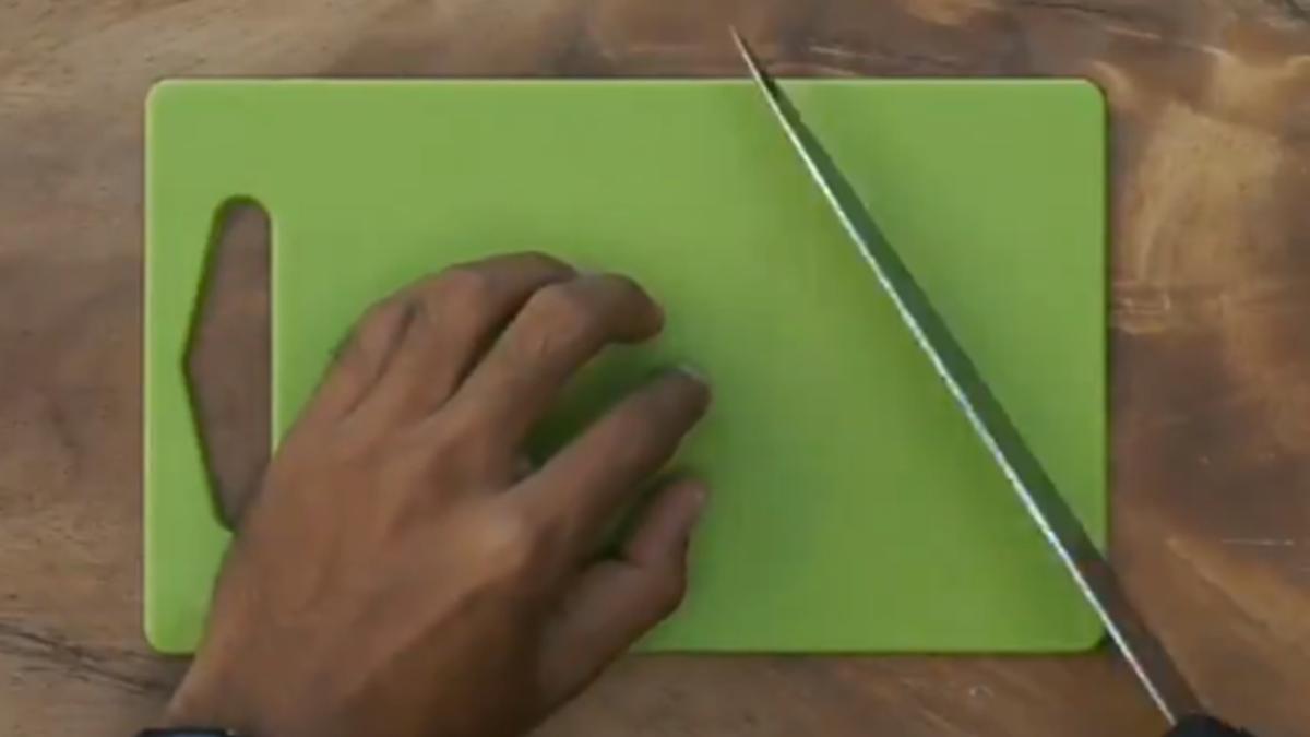 Video Tutorial Memasak Ini Sukses Bikin Netizen Geregetan - Hot ...