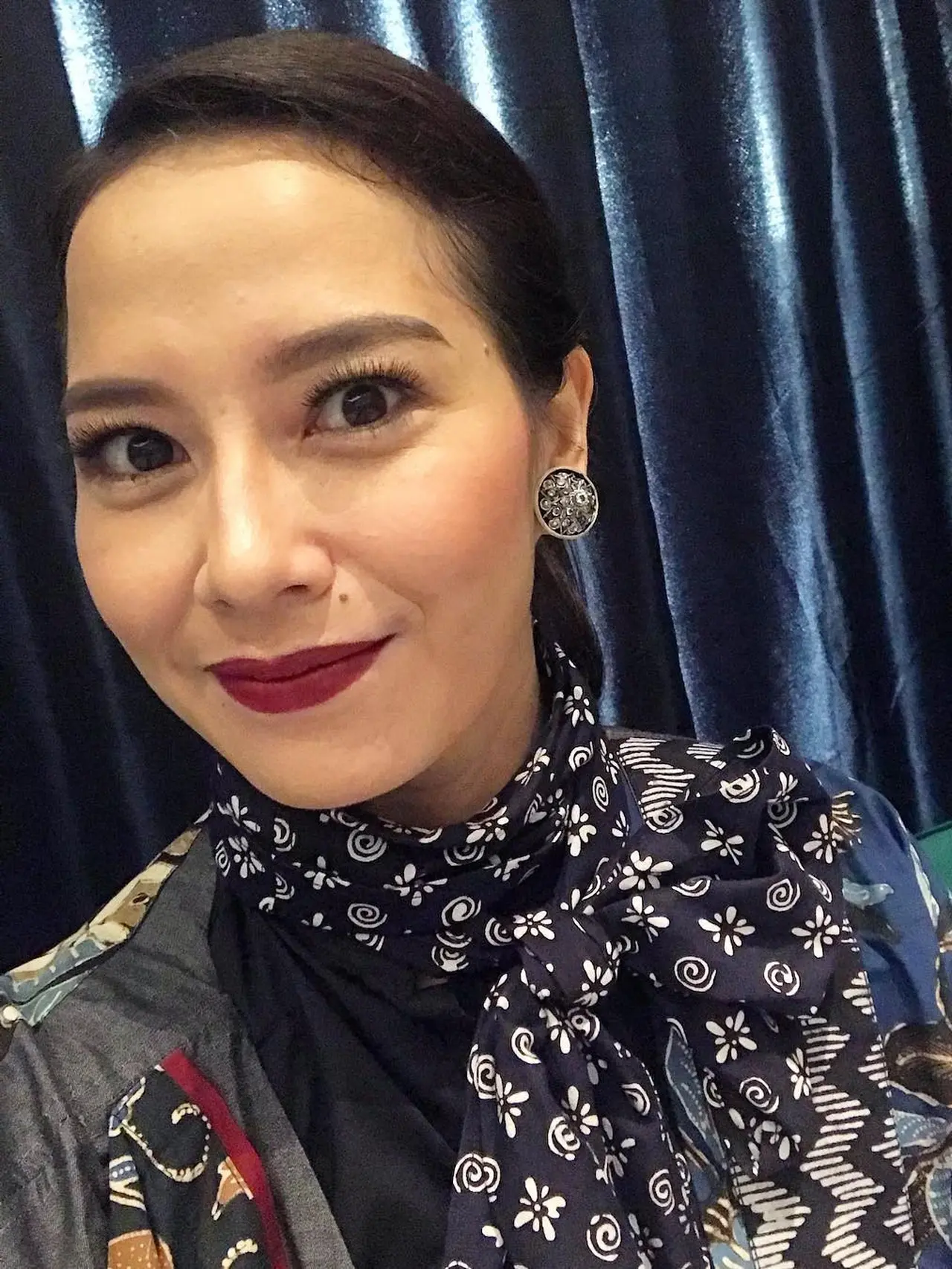 7 Pesona Vonny Cornellya yang Masih Lajang di Usia 40 Tahun - Hot ...