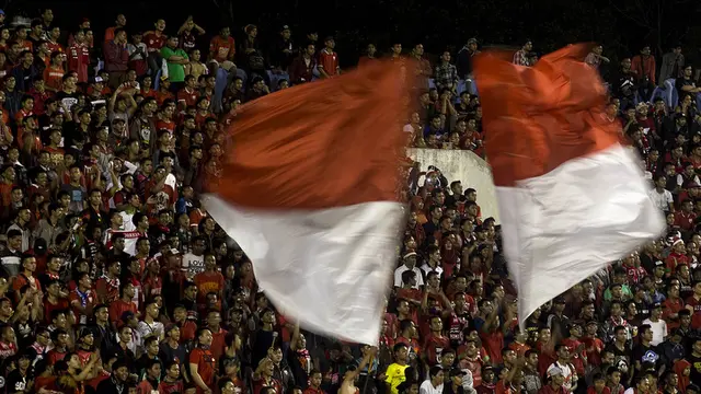 Foto Cerita: Sang Merah Putih Kembali Berkibar - Indonesia Bola.com