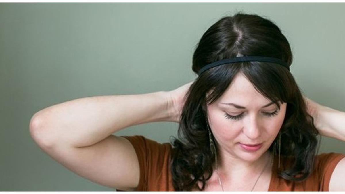 Tutorial Dandanan Rambut Dengan Bandana - Beauty Fimela.com