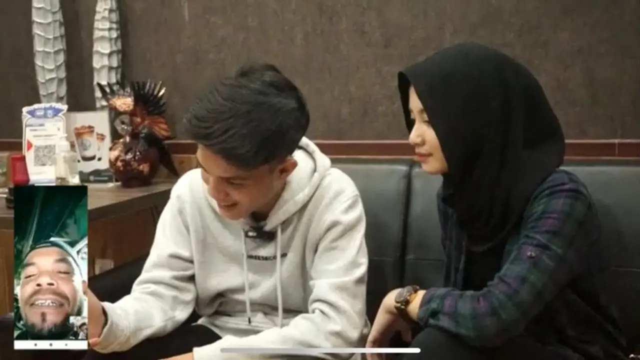 7 Potret Ucok Baba Bareng Anak dan Calon Menantu, Sempat Makan Bareng ...