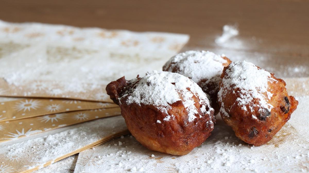 5 Most Popular Dutch Snacks You Must Try