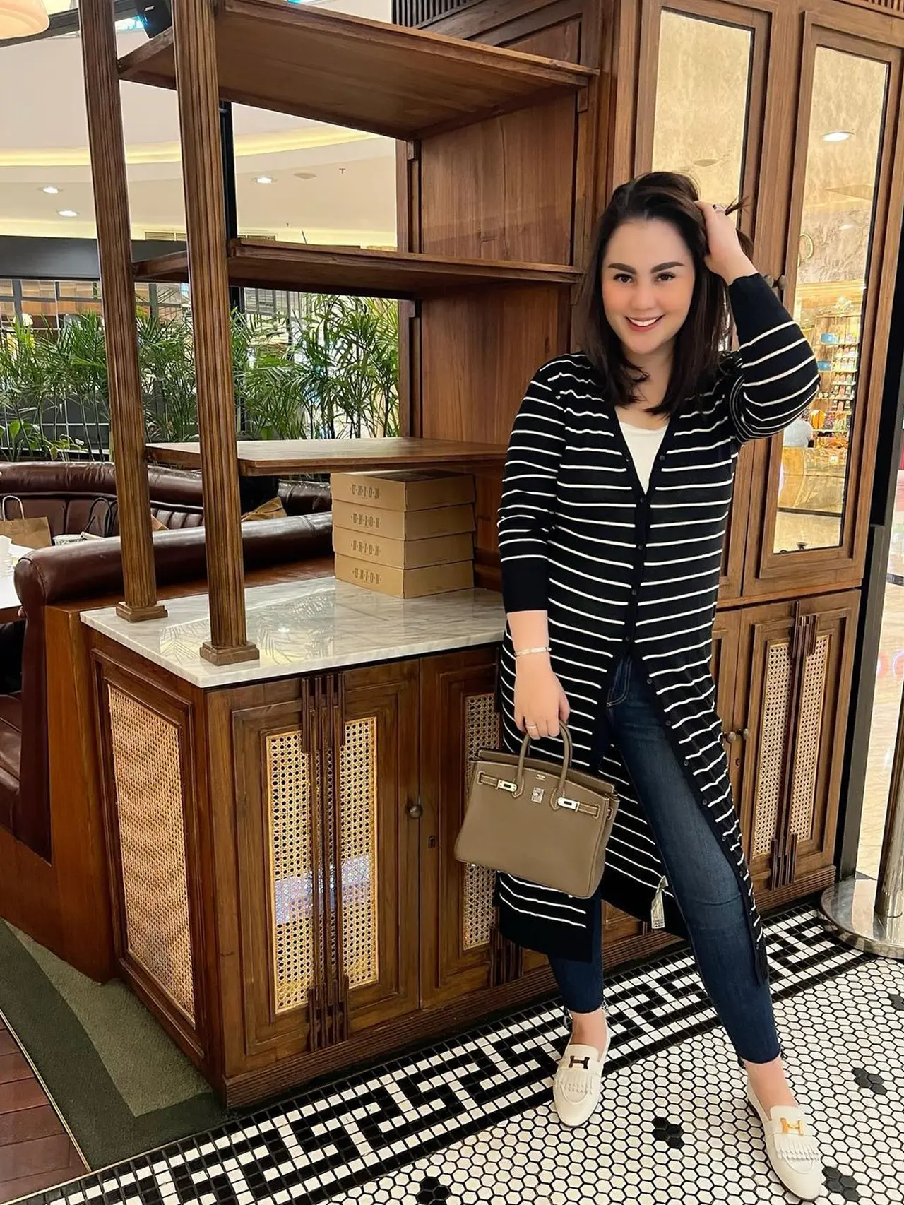 7 Potret Jennifer Dunn yang Kini Pilih Lepas Hijab, Jadi Sorotan - Hot ...